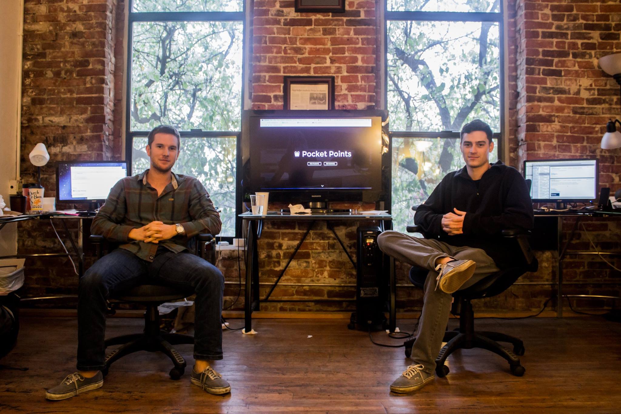 Pocket Points - ÐišPLUG